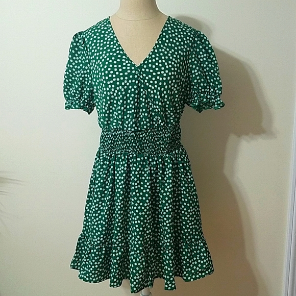Dresses | New Daisy Green Dress | Poshmark